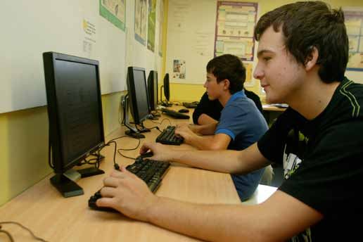 Teaching roles with g4s - Medway secure training centre - g4s children ...