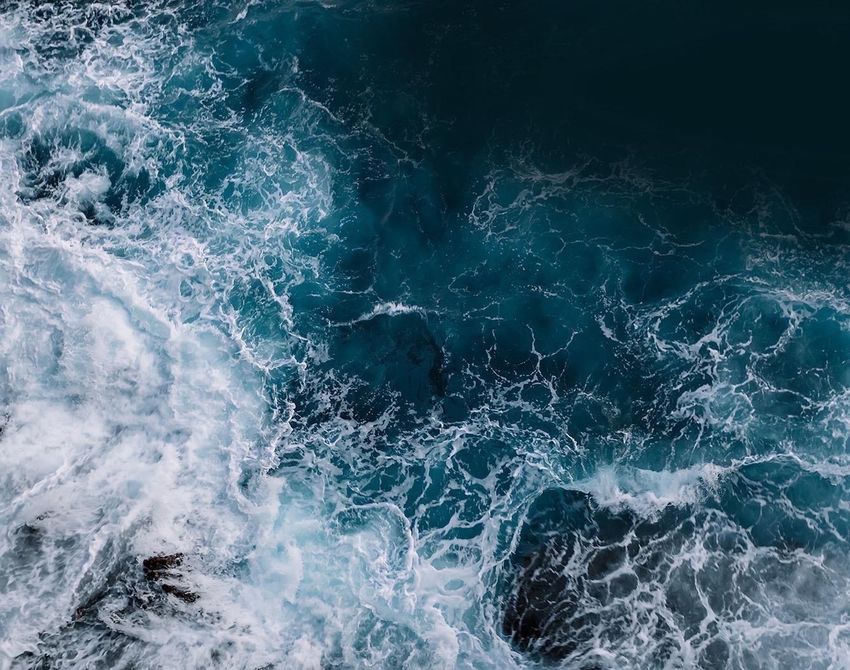 HIGH TIDE INVESTOR PRESENTATION - OCTOBER 2022 Over 10 Years in ...